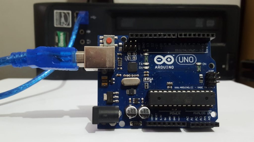 Primeiros passos com o Arduino – MakerZine